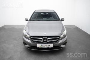 Pelēks Mercedes-Benz A 180 2013 Tallina, ar dzinēja tilpumu 1.50 L un nobraukumu 111 tūkst. km par 10699 €, foto 3 vietnē AUTOMOTO.COM.LV