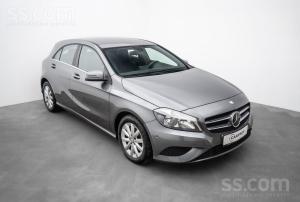 Pelēks Mercedes-Benz A 180 2013 Tallina, ar dzinēja tilpumu 1.50 L un nobraukumu 111 tūkst. km par 10699 €, foto 4 vietnē AUTOMOTO.COM.LV