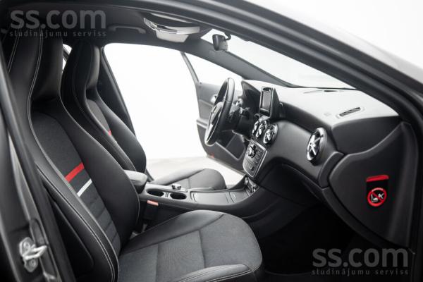 Pelēks Mercedes-Benz A 180 2013 Tallina, ar dzinēja tilpumu 1.50 L un nobraukumu 111 tūkst. km par 10699 €, foto 10 vietnē AUTOMOTO.COM.LV