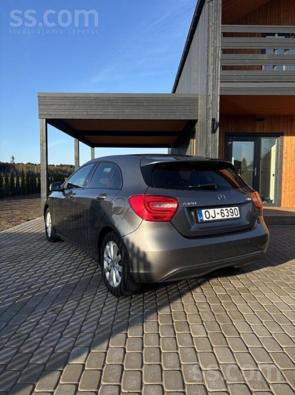 Grey Mercedes-Benz A 180 2013 in Riga, with an engine capacity of 1.50 L and mileage of 207 thousand km for 5900 €, photo 6 on AUTOMOTO.COM.LV