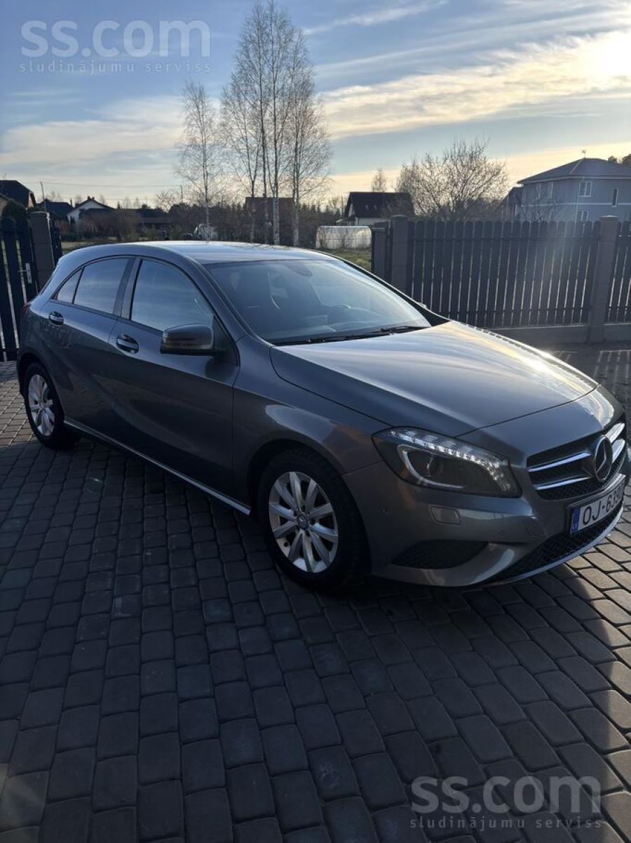 Pelēks Mercedes-Benz A 180 2013 Rīga, ar dzinēja tilpumu 1.50 L un nobraukumu 207 tūkst. km par 5900 €, foto 10 vietnē AUTOMOTO.COM.LV