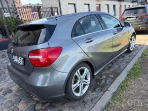 Pelēks Mercedes-Benz A 180 2013 Rīga, ar dzinēja tilpumu 1.80 L un nobraukumu 251 tūkst. km par 8400 €, foto 3 vietnē AUTOMOTO.COM.LV