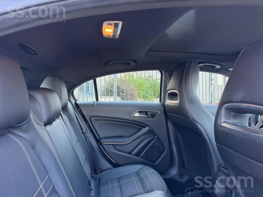 Pelēks Mercedes-Benz A 180 2013 Rīga, ar dzinēja tilpumu 1.80 L un nobraukumu 251 tūkst. km par 8400 €, foto 14 vietnē AUTOMOTO.COM.LV