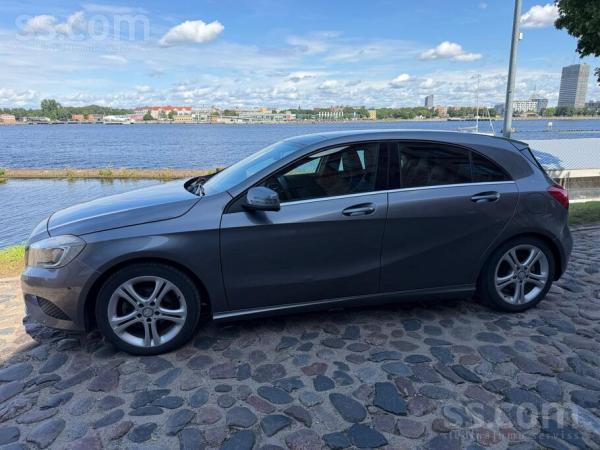 Pelēks Mercedes-Benz A 180 2013 Rīga, ar dzinēja tilpumu 1.80 L un nobraukumu 251 tūkst. km par 8400 €, foto 1 vietnē AUTOMOTO.COM.LV