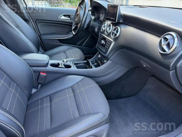 Pelēks Mercedes-Benz A 180 2013 Rīga, ar dzinēja tilpumu 1.80 L un nobraukumu 251 tūkst. km par 8400 €, foto 8 vietnē AUTOMOTO.COM.LV