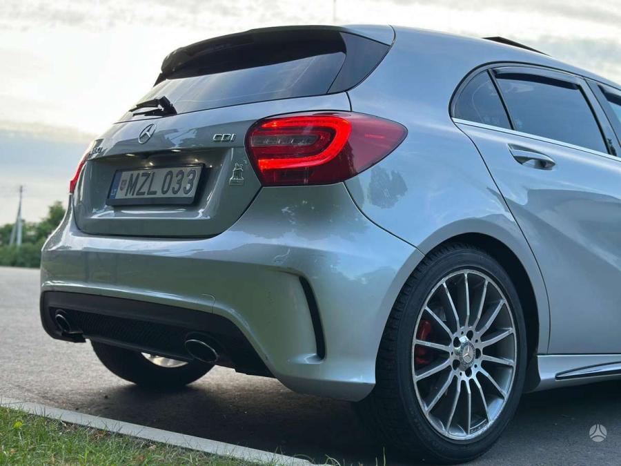 Grey Mercedes-Benz A 180 2013 in Nemencine, with an engine capacity of 1.80 L and mileage of 272 thousand km for 7200 €, photo 9 on AUTOMOTO.COM.LV