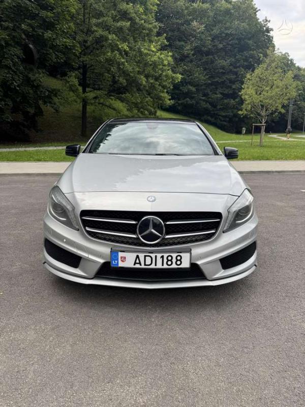 Mercedes-Benz A 180 2013 in Kaunas on AUTOMOTO.COM.LV Grey Mercedes-Benz A 180 2013 in Kaunas, with an engine capacity of 1.80 L and mileage of 360 thousand km for 8100 €, photo 1 on AUTOMOTO.COM.LV