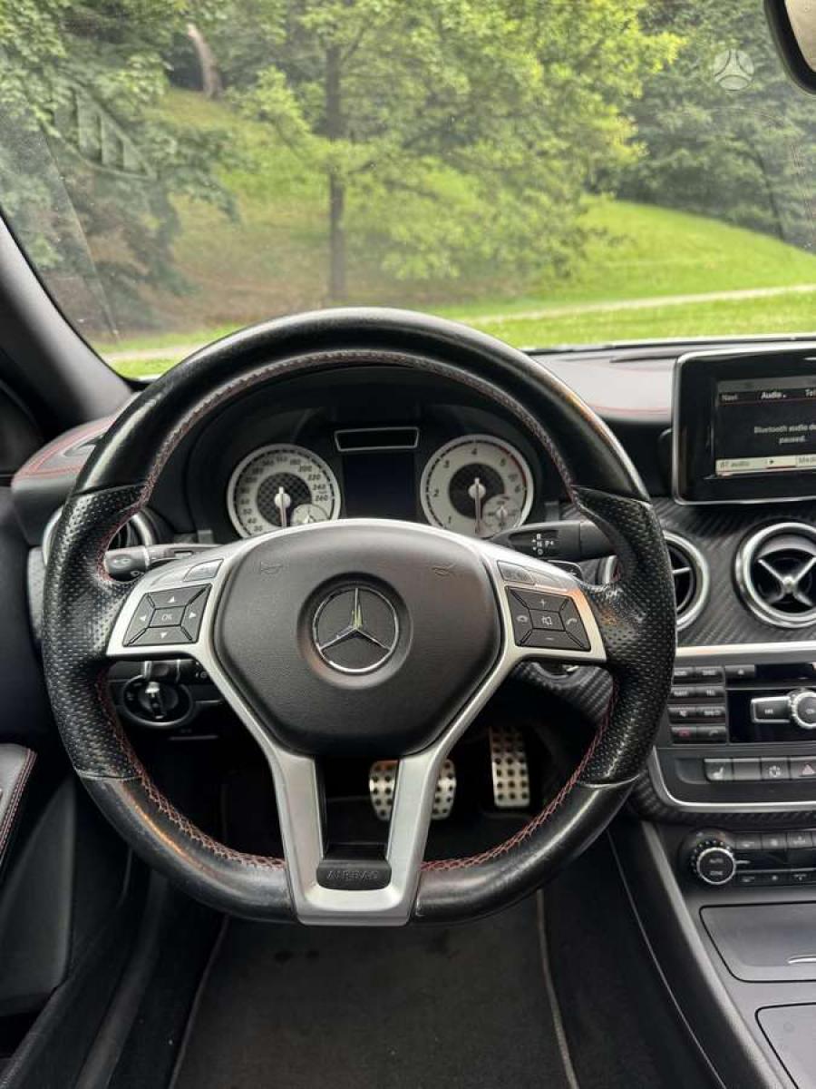 Grey Mercedes-Benz A 180 2013 in Kaunas, with an engine capacity of 1.80 L and mileage of 360 thousand km for 8100 €, photo 10 on AUTOMOTO.COM.LV