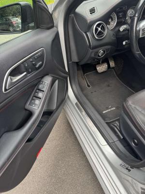 Grey Mercedes-Benz A 180 2013 in Kaunas, with an engine capacity of 1.80 L and mileage of 360 thousand km for 8100 €, photo 14 on AUTOMOTO.COM.LV
