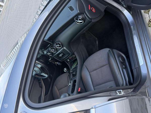 Pelēks Mercedes-Benz A 180 2013 Viļņa, ar dzinēja tilpumu 1.60 L un nobraukumu 257 tūkst. km par 6000 €, foto 5 vietnē AUTOMOTO.COM.LV