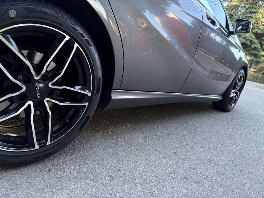 Grey Mercedes-Benz A 180 2014 in Kelme, with an engine capacity of 1.50 L and mileage of 321 thousand km for 7650 €, photo 12 on AUTOMOTO.COM.LV