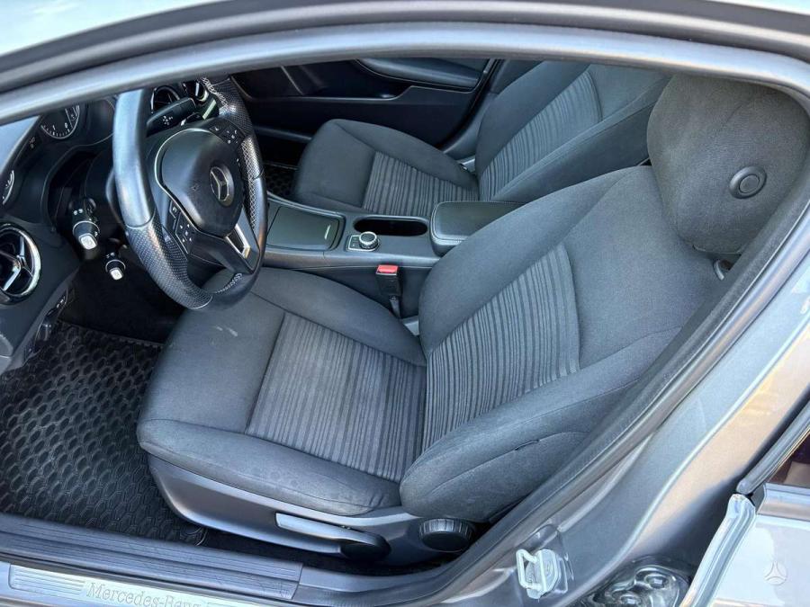 Grey Mercedes-Benz A 180 2014 in Kelme, with an engine capacity of 1.50 L and mileage of 321 thousand km for 7650 €, photo 18 on AUTOMOTO.COM.LV