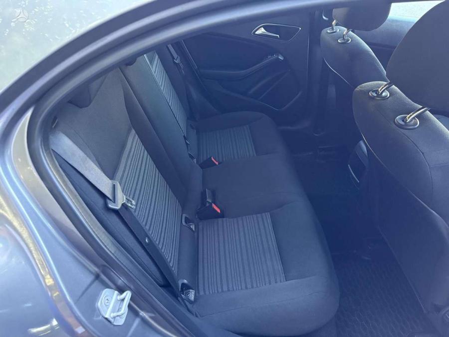 Grey Mercedes-Benz A 180 2014 in Kelme, with an engine capacity of 1.50 L and mileage of 321 thousand km for 7650 €, photo 25 on AUTOMOTO.COM.LV