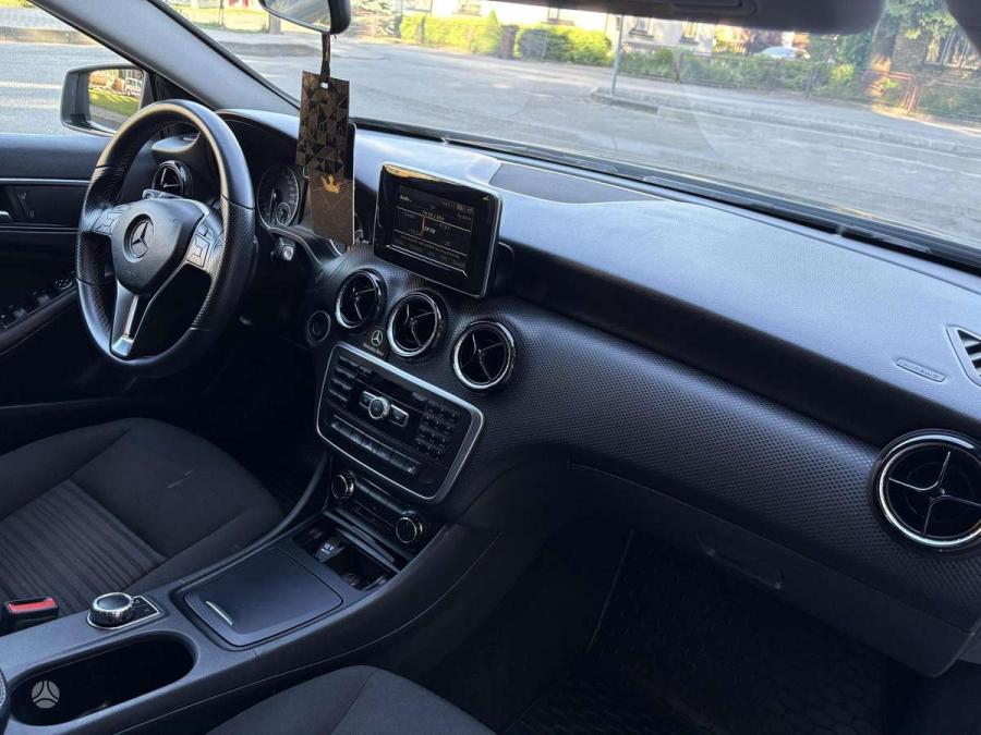 Grey Mercedes-Benz A 180 2014 in Kelme, with an engine capacity of 1.50 L and mileage of 321 thousand km for 7650 €, photo 28 on AUTOMOTO.COM.LV