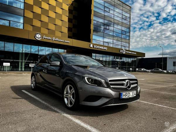 Pelēks Mercedes-Benz A 180 2015 Kauņa, ar dzinēja tilpumu 1.50 L un nobraukumu 253 tūkst. km par 11000 €, foto 1 vietnē AUTOMOTO.COM.LV