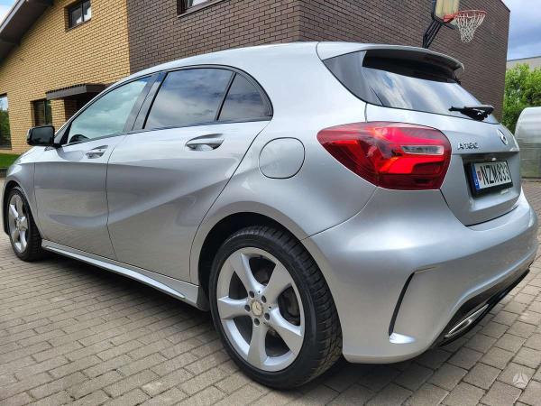 Pelēks Mercedes-Benz A 180 2016 Kauņa, ar dzinēja tilpumu 1.60 L un nobraukumu 103 tūkst. km par 13200 €, foto 2 vietnē AUTOMOTO.COM.LV