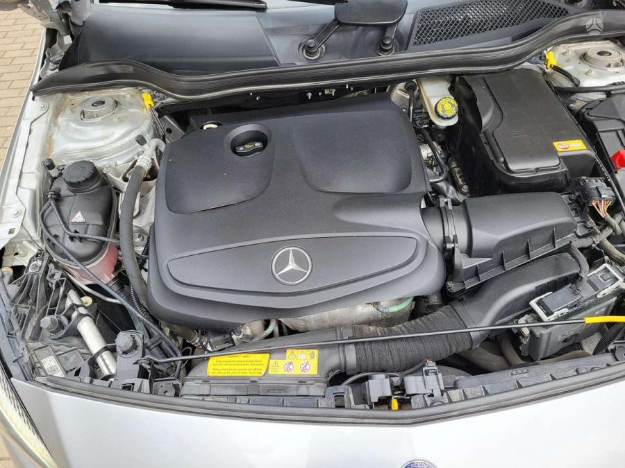 Pelēks Mercedes-Benz A 180 2016 Kauņa, ar dzinēja tilpumu 1.60 L un nobraukumu 103 tūkst. km par 13200 €, foto 18 vietnē AUTOMOTO.COM.LV