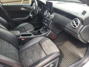 Pelēks Mercedes-Benz A 180 2016 Kauņa, ar dzinēja tilpumu 1.60 L un nobraukumu 103 tūkst. km par 13200 €, foto 24 vietnē AUTOMOTO.COM.LV