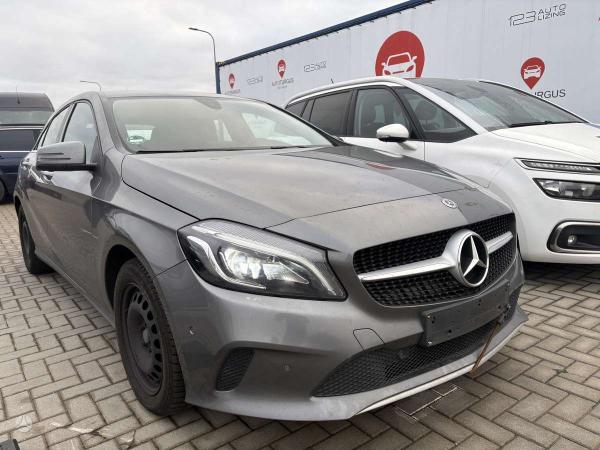 Grey Mercedes-Benz A 180 2017 in Taurage, with an engine capacity of 1.50 L and mileage of 206 thousand km for 6800 €, photo 2 on AUTOMOTO.COM.LV