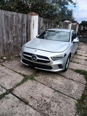 Pelēks Mercedes-Benz A 180 2018 Ukmergė, ar dzinēja tilpumu 1.46 L un nobraukumu 100 tūkst. km par 5750 €, foto  vietnē AUTOMOTO.COM.LV