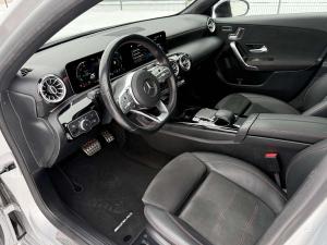 Grey Mercedes-Benz A 180 2019 in Kaunas, with an engine capacity of 1.46 L and mileage of 118 thousand km for 15700 €, photo 12 on AUTOMOTO.COM.LV
