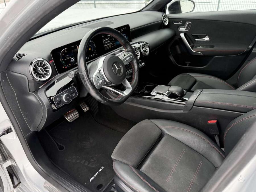 Grey Mercedes-Benz A 180 2019 in Kaunas, with an engine capacity of 1.46 L and mileage of 118 thousand km for 15700 €, photo 12 on AUTOMOTO.COM.LV