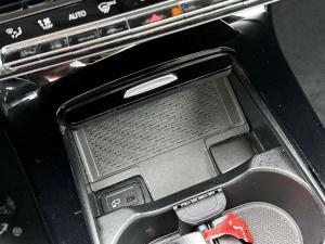 Grey Mercedes-Benz A 180 2019 in Kaunas, with an engine capacity of 1.46 L and mileage of 118 thousand km for 15700 €, photo 17 on AUTOMOTO.COM.LV
