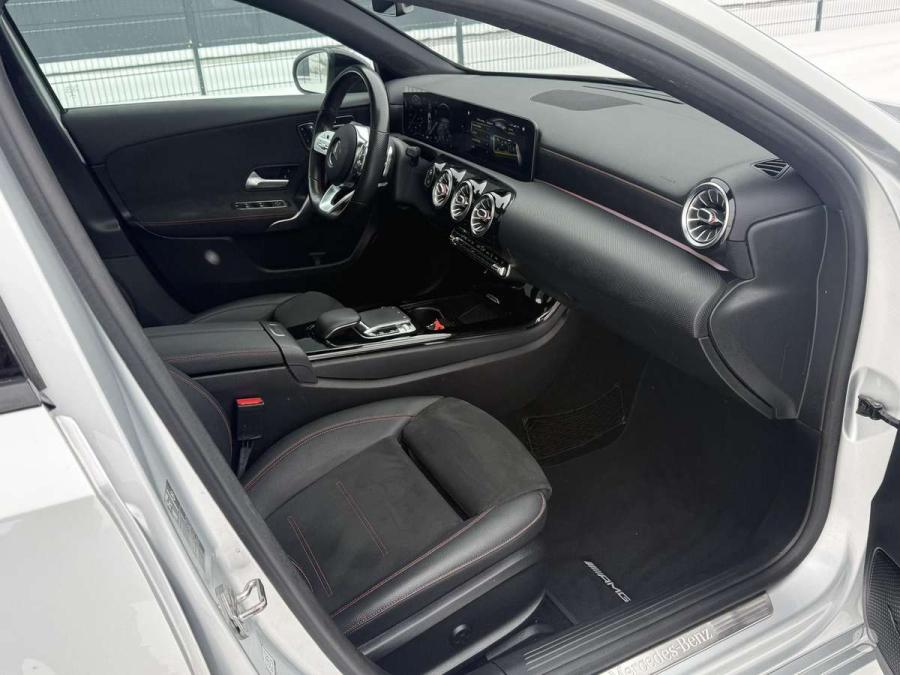 Grey Mercedes-Benz A 180 2019 in Kaunas, with an engine capacity of 1.46 L and mileage of 118 thousand km for 15700 €, photo 22 on AUTOMOTO.COM.LV