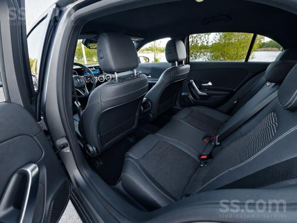 Pelēks Mercedes-Benz A 180 2019 Rīga, ar dzinēja tilpumu 1.50 L un nobraukumu 99 tūkst. km par 17990 €, foto 6 vietnē AUTOMOTO.COM.LV