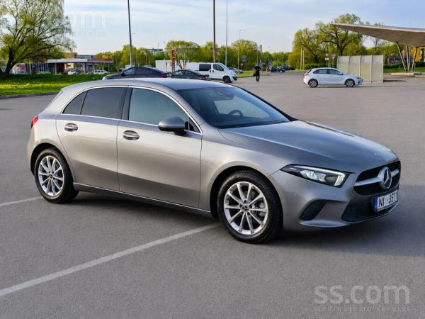 Pelēks Mercedes-Benz A 180 2019 Rīga, ar dzinēja tilpumu 1.50 L un nobraukumu 99 tūkst. km par 17990 €, foto 3 vietnē AUTOMOTO.COM.LV