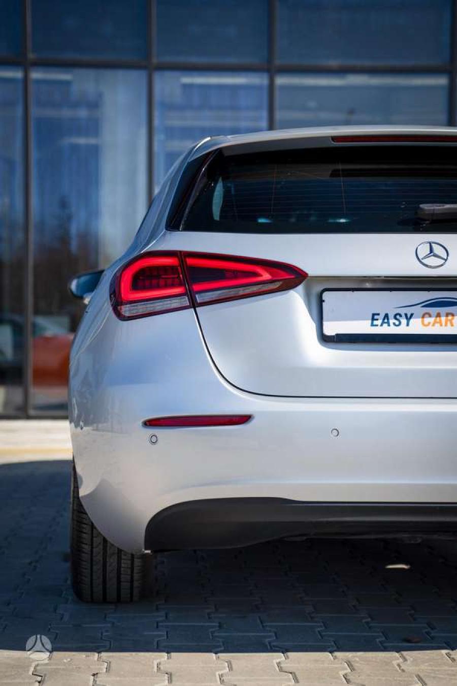 Grey Mercedes-Benz A 180 2019 in Vilnius, with an engine capacity of 1.46 L and mileage of 207 thousand km for 14500 €, photo 14 on AUTOMOTO.COM.LV