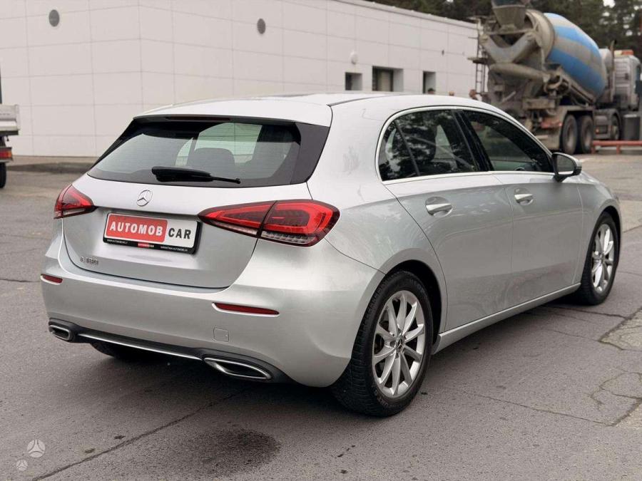 Pelēks Mercedes-Benz A 180 2019 Viļņa, ar dzinēja tilpumu 1.60 L un nobraukumu 93 tūkst. km par 17950 €, foto 7 vietnē AUTOMOTO.COM.LV