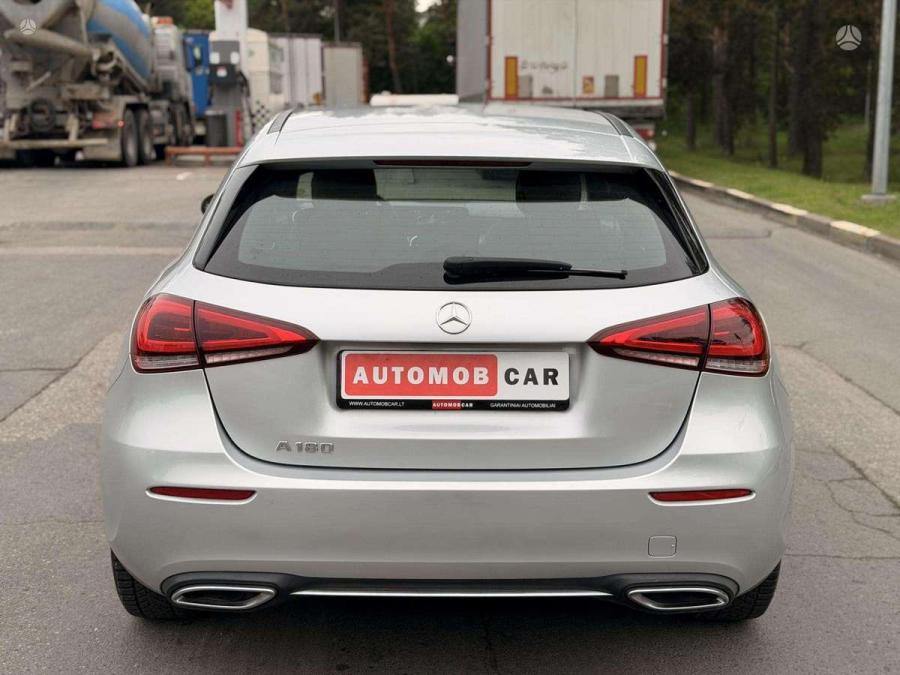 Pelēks Mercedes-Benz A 180 2019 Viļņa, ar dzinēja tilpumu 1.60 L un nobraukumu 93 tūkst. km par 17950 €, foto 8 vietnē AUTOMOTO.COM.LV