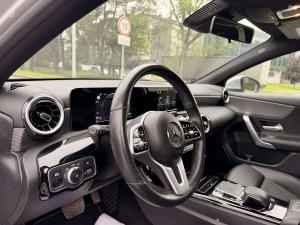 Pelēks Mercedes-Benz A 180 2019 Viļņa, ar dzinēja tilpumu 1.60 L un nobraukumu 93 tūkst. km par 17950 €, foto 13 vietnē AUTOMOTO.COM.LV