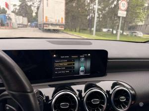 Pelēks Mercedes-Benz A 180 2019 Viļņa, ar dzinēja tilpumu 1.60 L un nobraukumu 93 tūkst. km par 17950 €, foto 25 vietnē AUTOMOTO.COM.LV