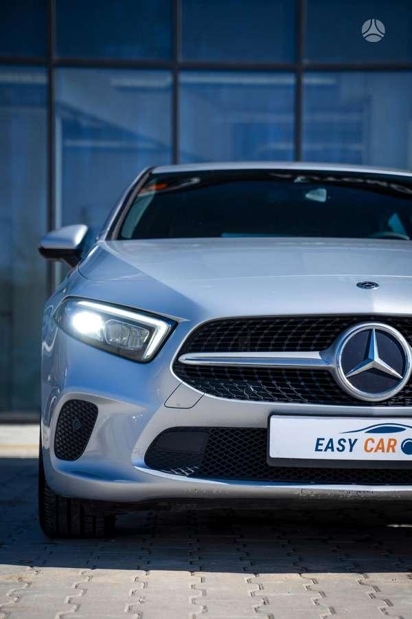 Grey Mercedes-Benz A 180 2019 in Vilnius, with an engine capacity of 1.46 L and mileage of 206 thousand km for 13750 €, photo 7 on AUTOMOTO.COM.LV