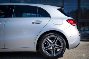 Grey Mercedes-Benz A 180 2019 in Vilnius, with an engine capacity of 1.46 L and mileage of 206 thousand km for 13750 €, photo 10 on AUTOMOTO.COM.LV