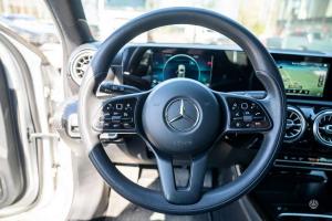 Grey Mercedes-Benz A 180 2019 in Vilnius, with an engine capacity of 1.46 L and mileage of 206 thousand km for 13750 €, photo 22 on AUTOMOTO.COM.LV