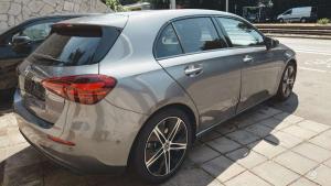 Pelēks Mercedes-Benz A 180 2026 Tallina, ar dzinēja tilpumu 0.00 L un nobraukumu 3 tūkst. km par 27965 €, foto 5 vietnē AUTOMOTO.COM.LV