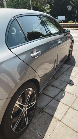 Pelēks Mercedes-Benz A 180 2026 Tallina, ar dzinēja tilpumu 0.00 L un nobraukumu 3 tūkst. km par 27965 €, foto 6 vietnē AUTOMOTO.COM.LV