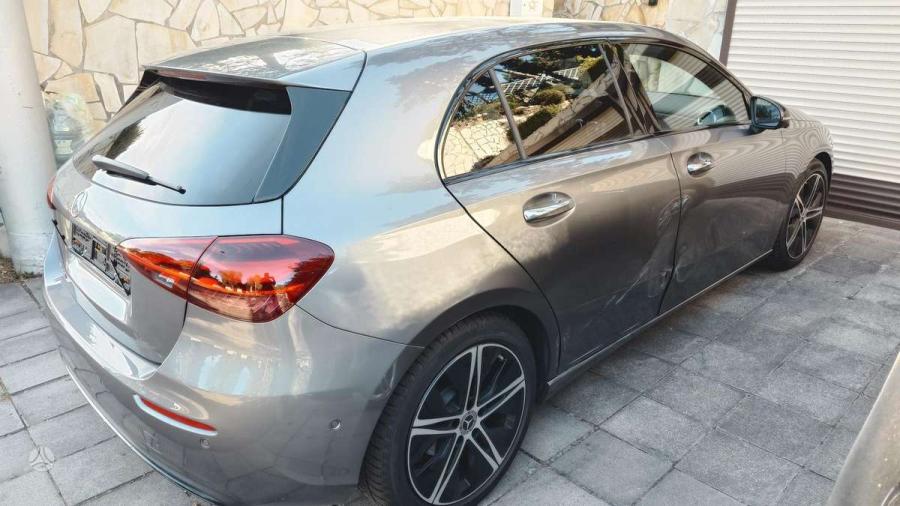 Pelēks Mercedes-Benz A 180 2026 Tallina, ar dzinēja tilpumu 0.00 L un nobraukumu 3 tūkst. km par 27965 €, foto 7 vietnē AUTOMOTO.COM.LV