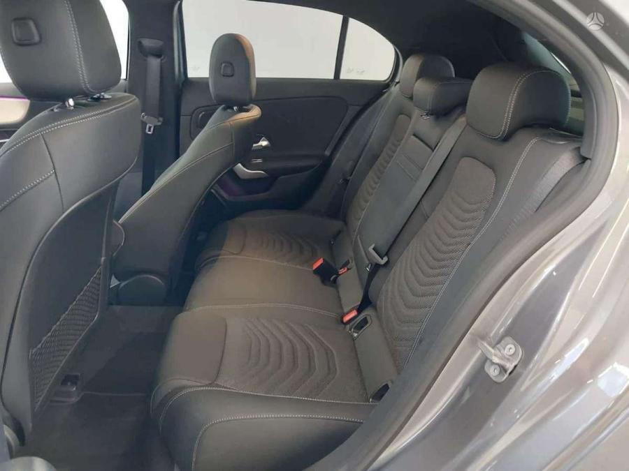 Pelēks Mercedes-Benz A 180 2026 Tallina, ar dzinēja tilpumu 0.00 L un nobraukumu 3 tūkst. km par 27965 €, foto 11 vietnē AUTOMOTO.COM.LV