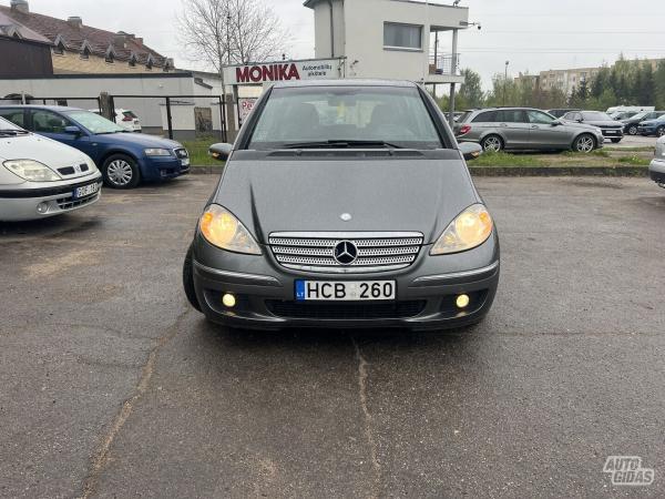 Pelēks Mercedes-Benz A 180 2007 Šauļi, ar dzinēja tilpumu 2.00 L un nobraukumu 323 tūkst. km par 1139 €, foto 2 vietnē AUTOMOTO.COM.LV