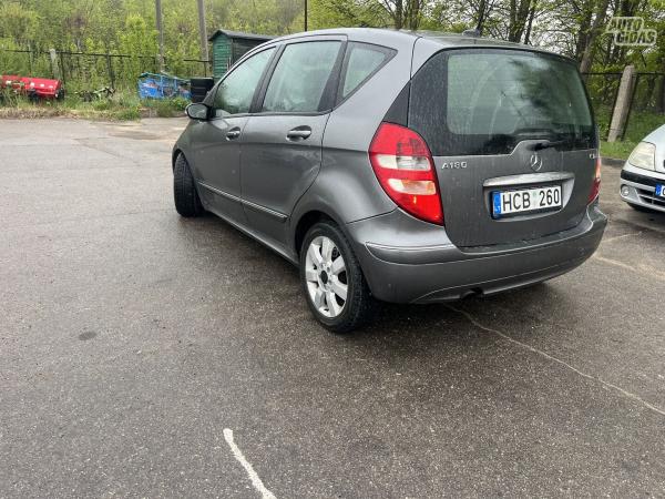 Pelēks Mercedes-Benz A 180 2007 Šauļi, ar dzinēja tilpumu 2.00 L un nobraukumu 323 tūkst. km par 1139 €, foto 6 vietnē AUTOMOTO.COM.LV