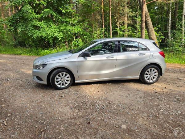 Grey Mercedes-Benz A 180 2013 in Klaipeda, with an engine capacity of 1.80 L and mileage of 293 thousand km for 6500 €, photo 3 on AUTOMOTO.COM.LV
