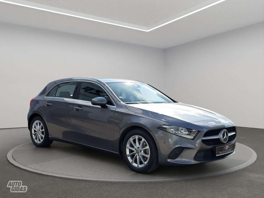 Grey Mercedes-Benz A 180 2019 in Kaunas, with an engine capacity of 1.30 L and mileage of 59 thousand km for 21658 €, photo 3 on AUTOMOTO.COM.LV