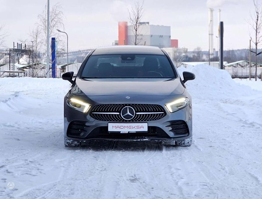 Pelēks Mercedes-Benz A 180 2019 Viļņa, ar dzinēja tilpumu 1.46 L un nobraukumu 238 tūkst. km par 17750 €, foto 12 vietnē AUTOMOTO.COM.LV