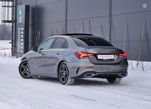 Grey Mercedes-Benz A 180 2019 in Vilnius, with an engine capacity of 1.46 L and mileage of 238 thousand km for 17750 €, photo 2 on AUTOMOTO.COM.LV