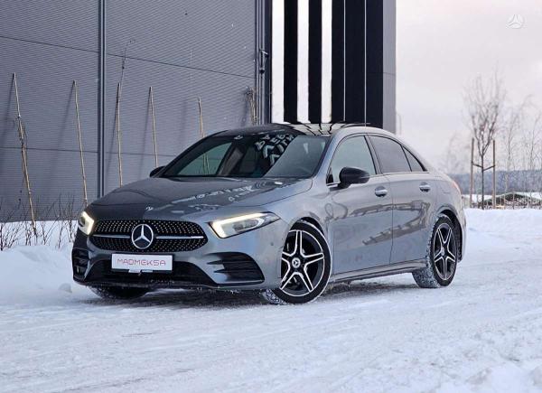 Grey Mercedes-Benz A 180 2019 in Vilnius, with an engine capacity of 1.46 L and mileage of 238 thousand km for 17750 €, photo 4 on AUTOMOTO.COM.LV