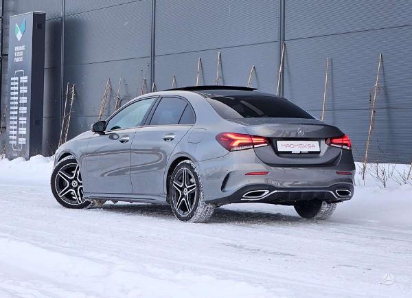 Grey Mercedes-Benz A 180 2019 in Vilnius, with an engine capacity of 1.46 L and mileage of 238 thousand km for 17750 €, photo 6 on AUTOMOTO.COM.LV